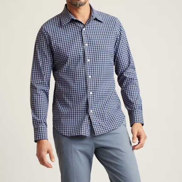 Bonobos | Shirts | Bonobos Tech Button Down Shirt Athletic Fit Navy ...
